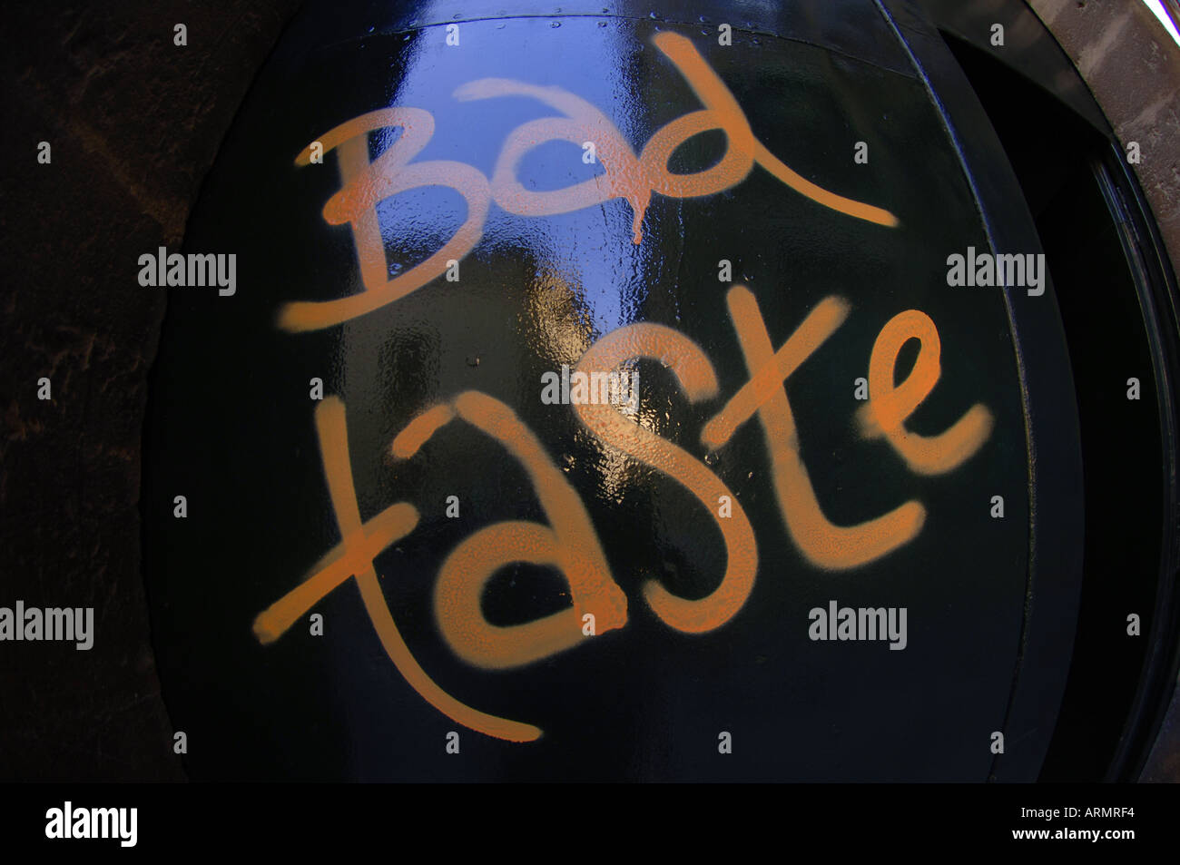 Crime de graffiti hi-res stock photography and images - Alamy