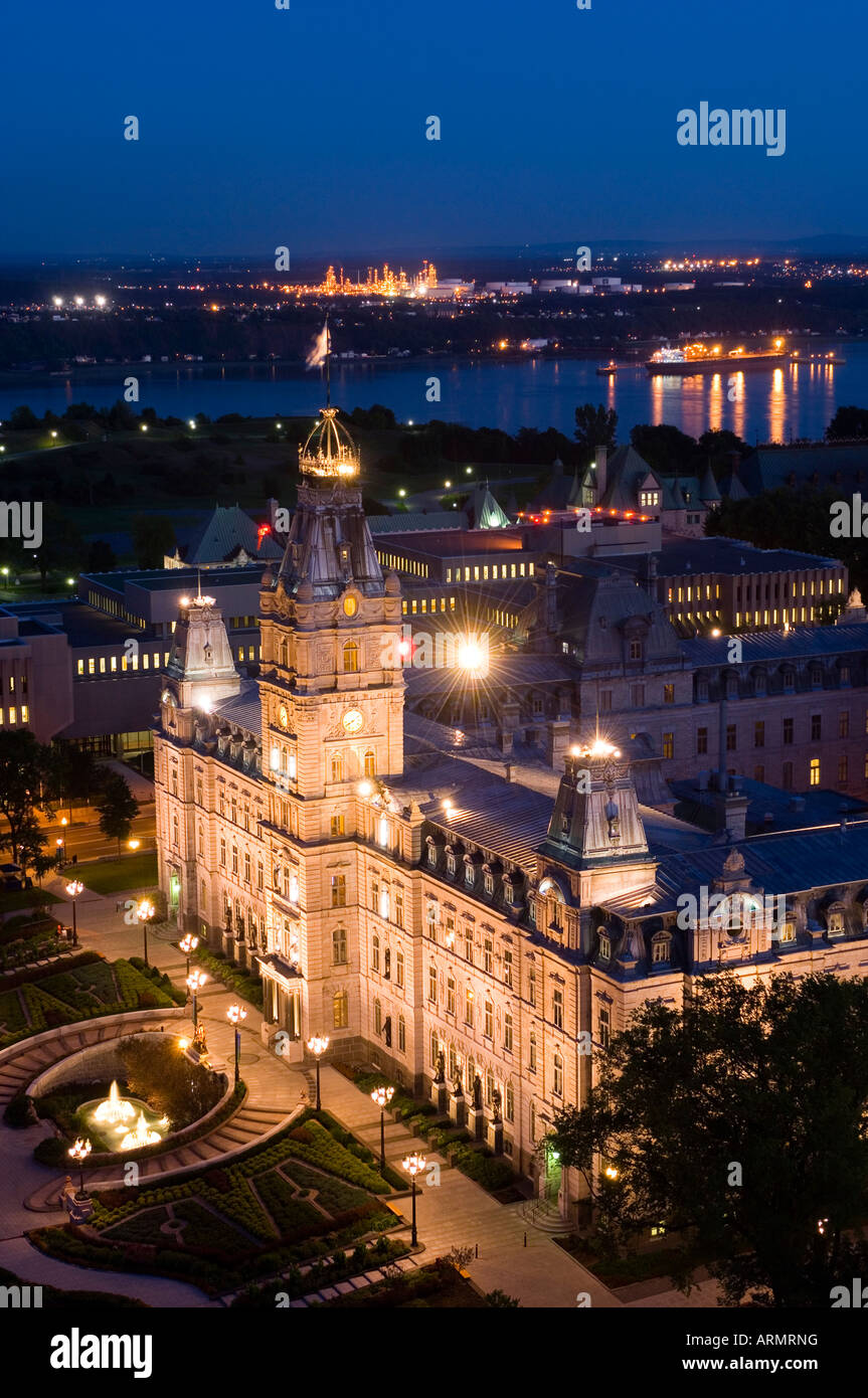 High viewpoint view of Hotel de Parliament , Quebec parliament ...