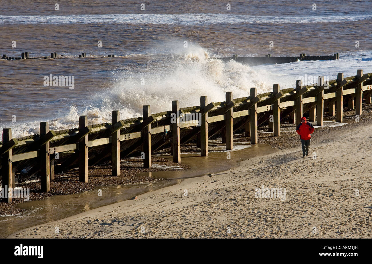 Smashed sea defences hi-res stock photography and images - Alamy