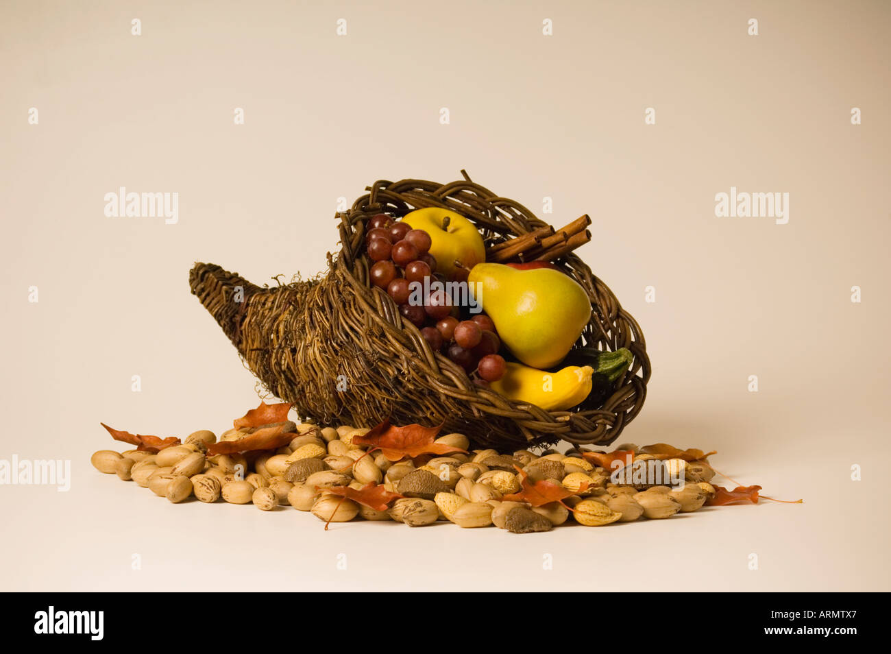 Cornucopia hi-res stock photography and images - Alamy