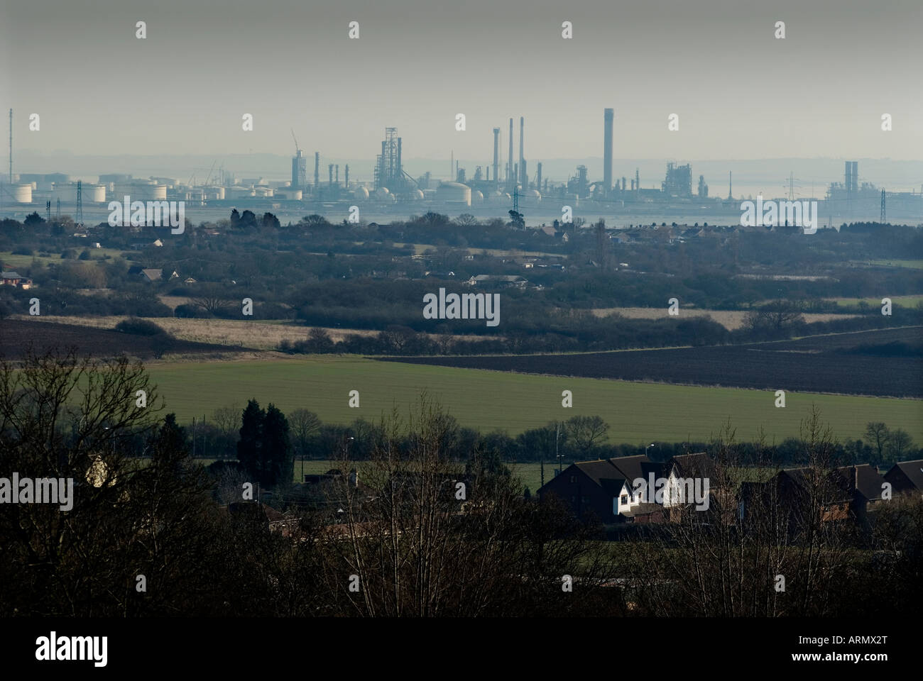 SHELLHAVEN THAMESHAVEN OIL REFINERY AT CORYTON ESSEX ENGLAND 2008 Stock ...