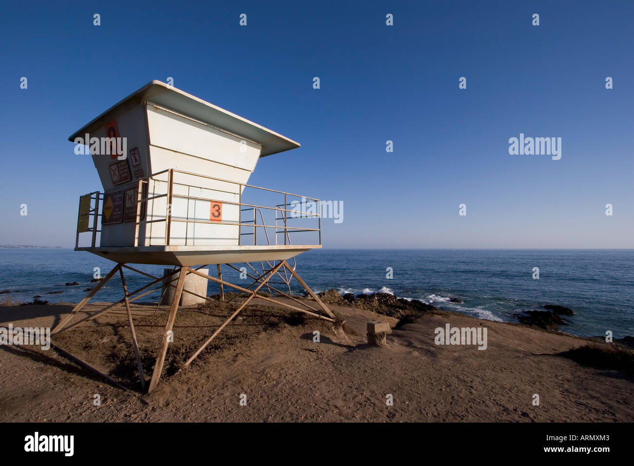 Lifeguard Tower at Leo Carrillo State Beach, Malibu, California Stock ...
