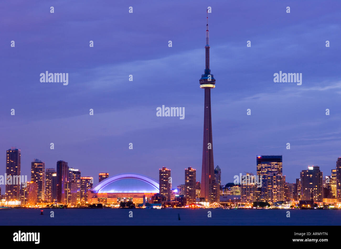 Skyline view from Toronto Islands at twilight, Toronto, Ontario, Canada ...
