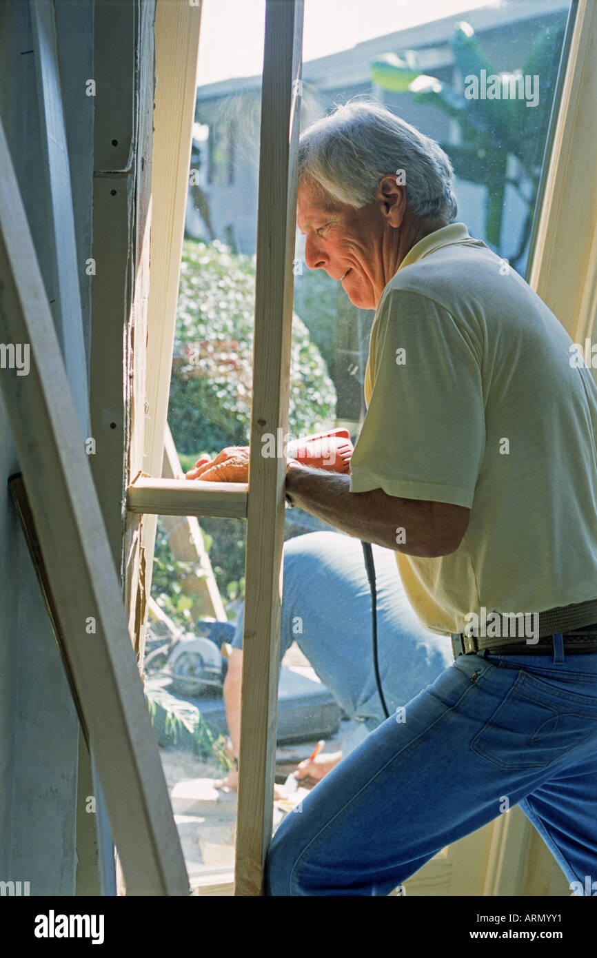 Construction workers back view hi-res stock photography and images - Alamy