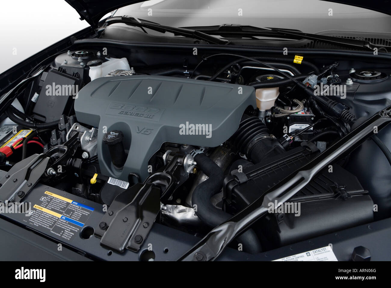 2008 Pontiac Grand Prix in Gray - Engine Stock Photo - Alamy