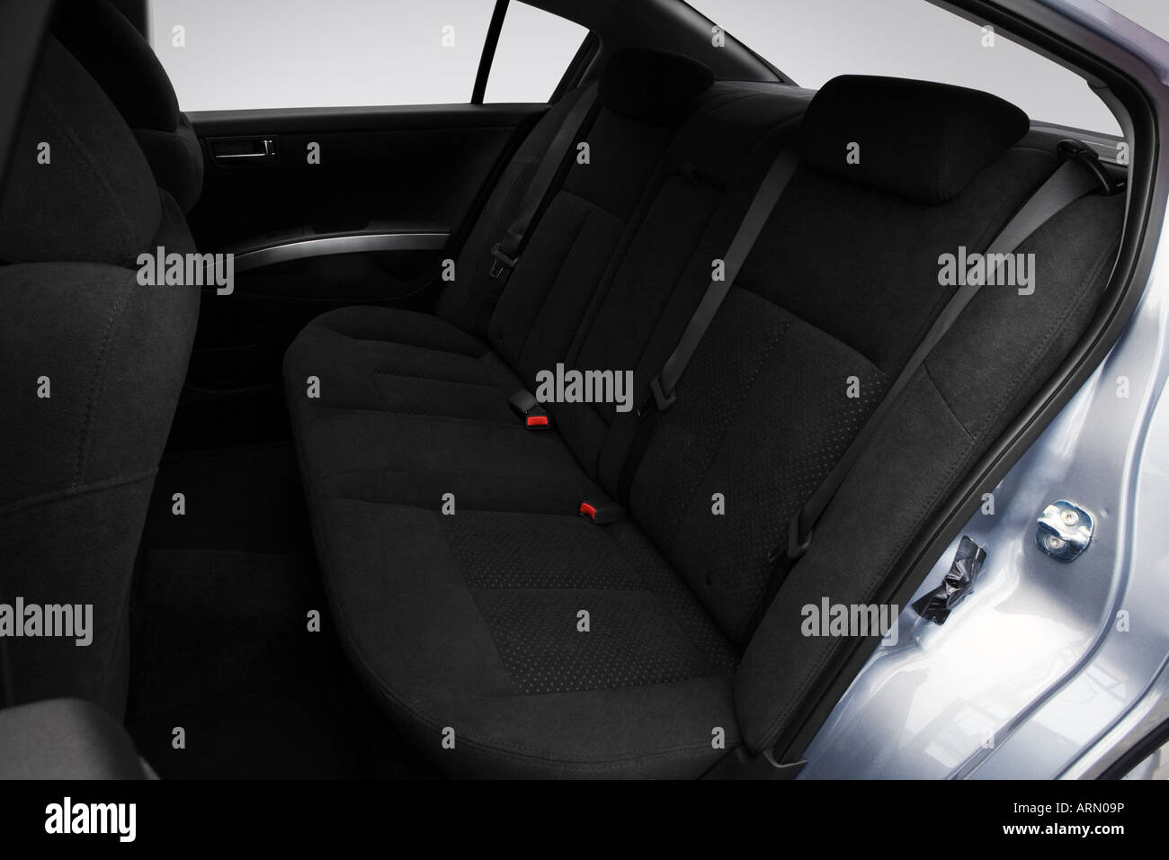 2008 Nissan Maxima 3.5 SE in Gray - Rear seats Stock Photo - Alamy