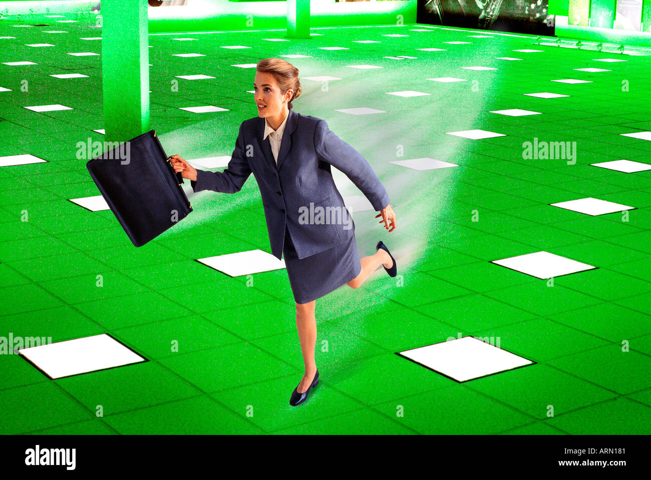 Businesswoman rushing work hi-res stock photography and images - Alamy
