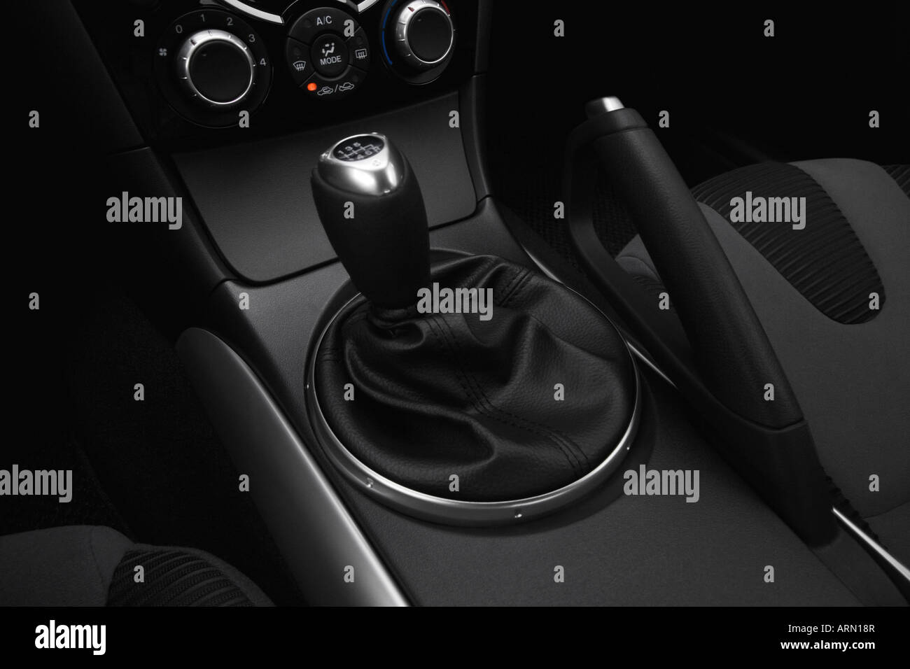 2008 Mazda RX-8 Sport in Gray - Gear shifter/center console Stock Photo ...