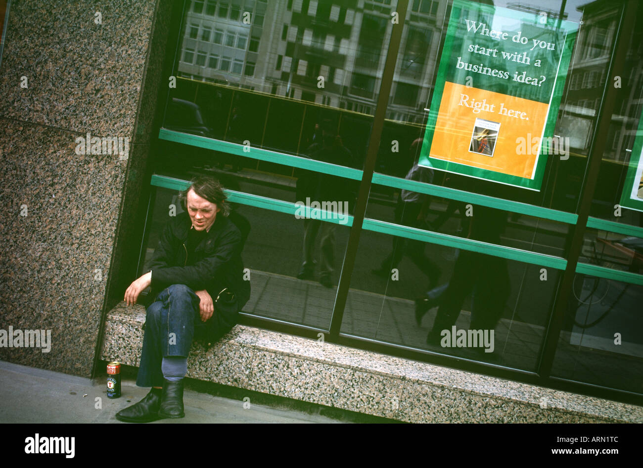 Homeless and alcohol and uk hi-res stock photography and images - Alamy