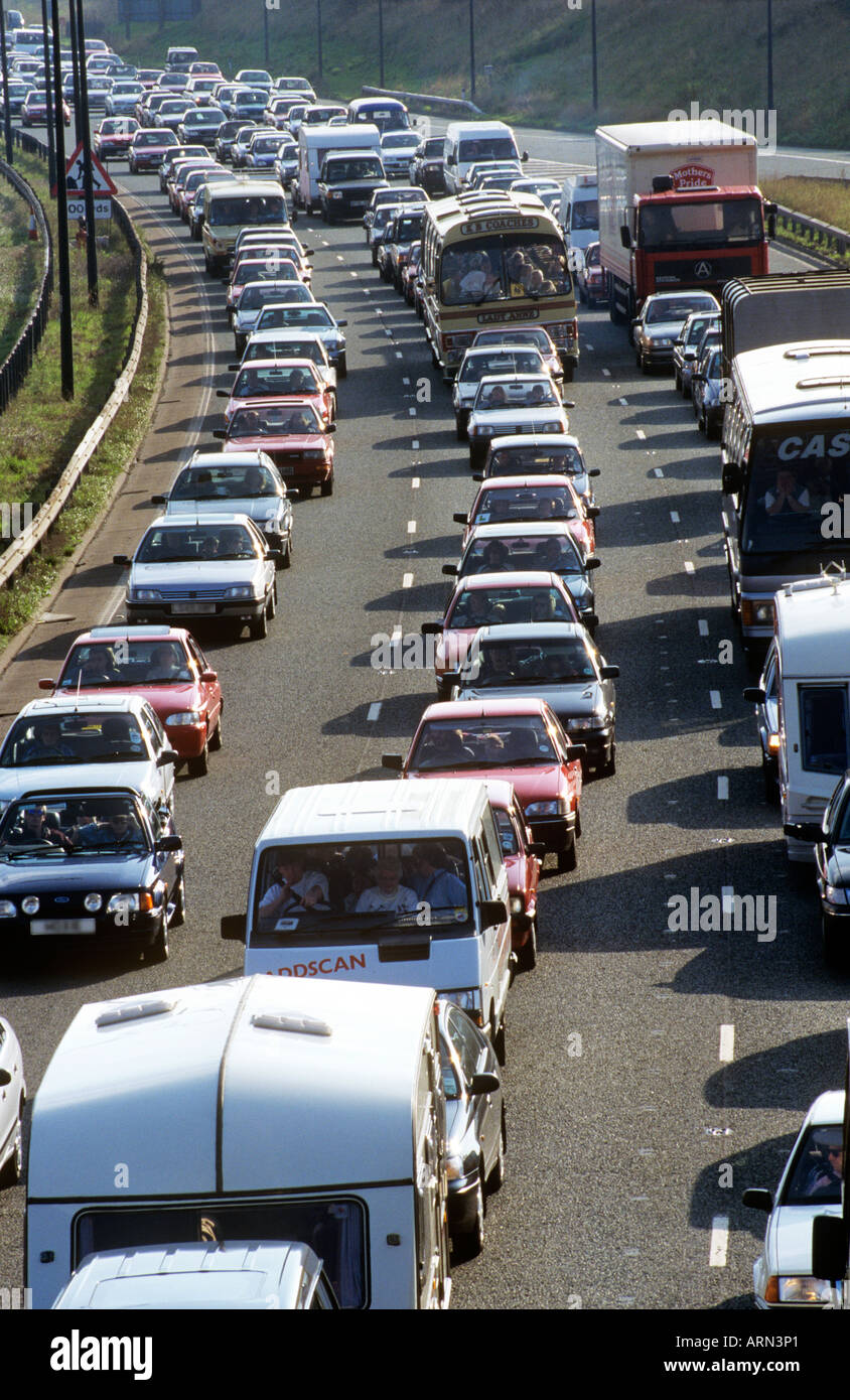 Traffic jam motorway hi-res stock photography and images - Alamy