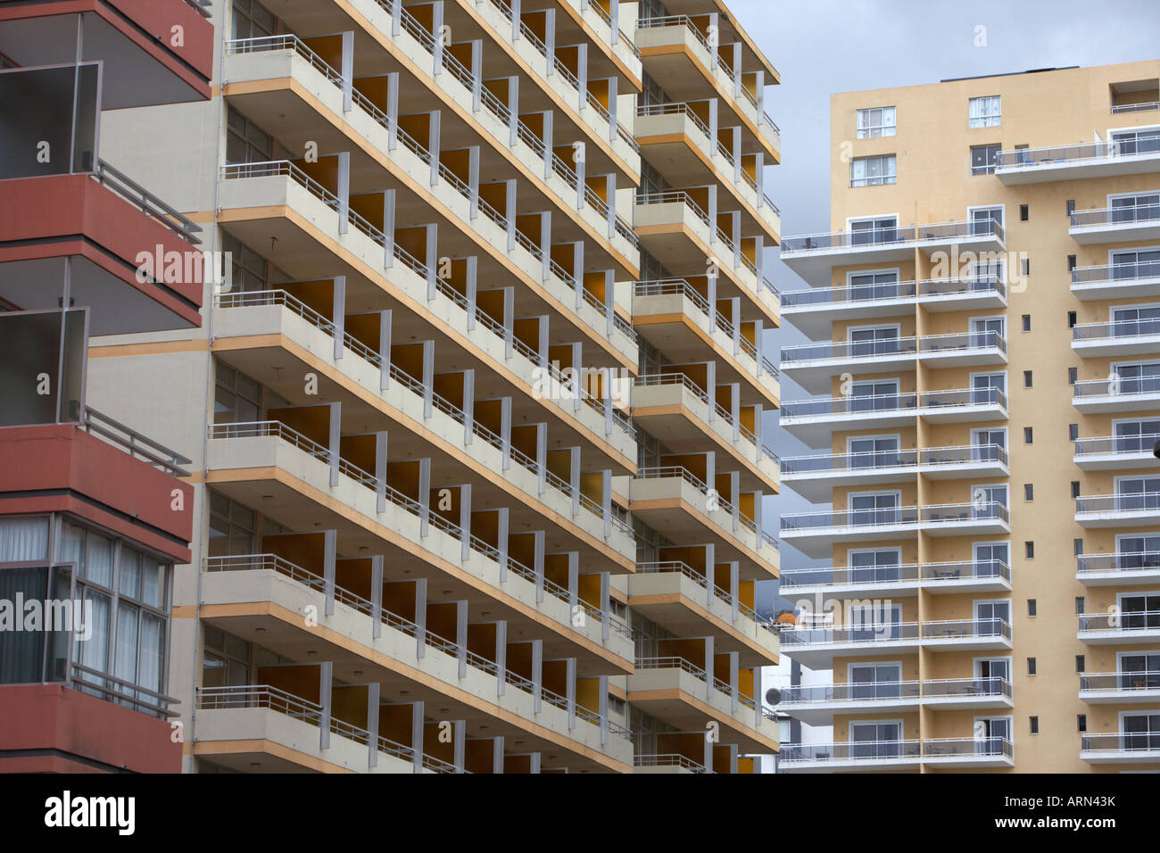 Spanish building blocks hi-res stock photography and images - Alamy