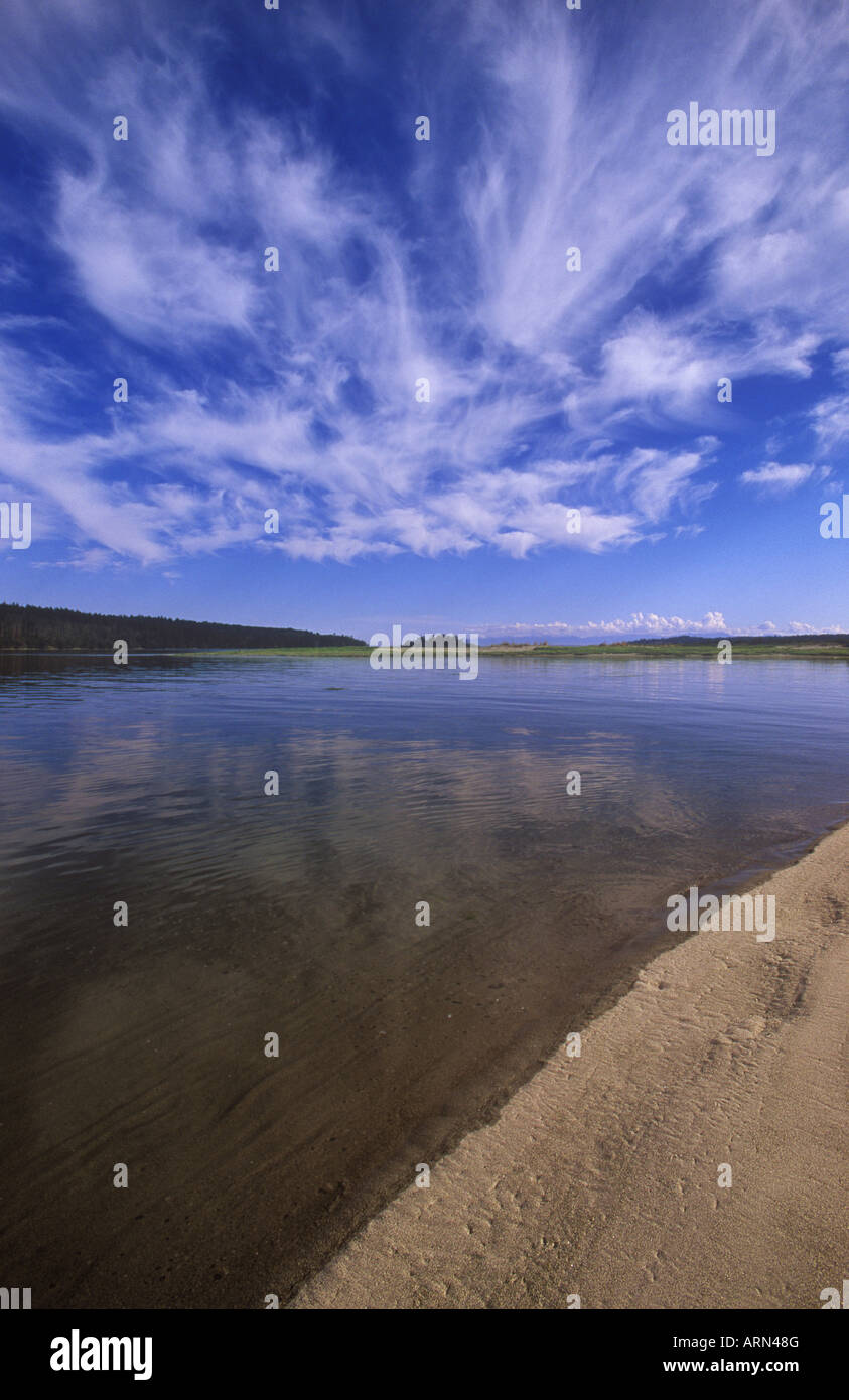 Canada national parks in victoria hi-res stock photography and images ...