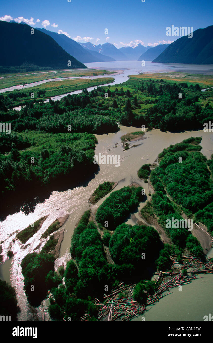 Knight inlet estuary hi-res stock photography and images - Alamy