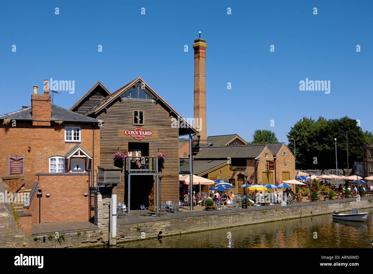 Riverside entertainment complex hi-res stock photography and images - Alamy