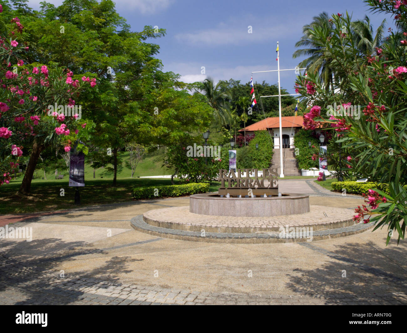 Raffles Terrace, Singapore Botanic Gardens Stock Photo - Alamy