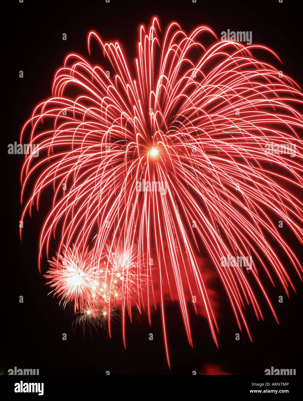 Fireworks long exposure hi-res stock photography and images - Alamy
