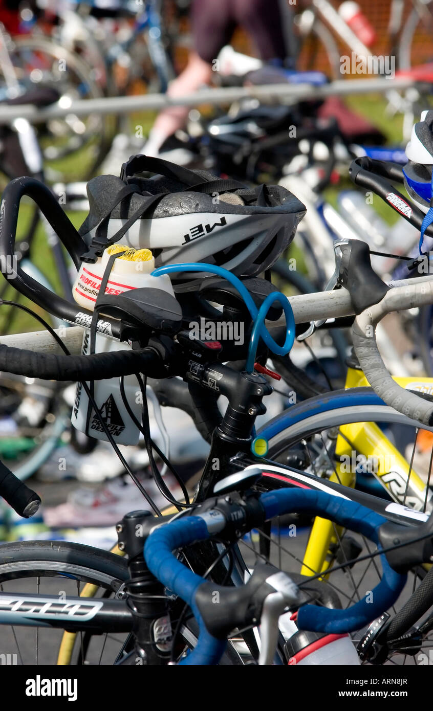 cycling handle bars race triathlon bikes Stock Photo - Alamy