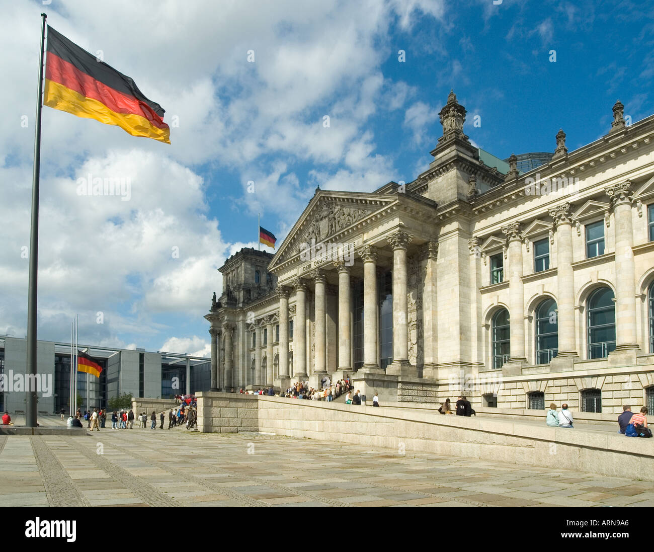 The Reichstag (German Parliament building Stock Photo - Alamy