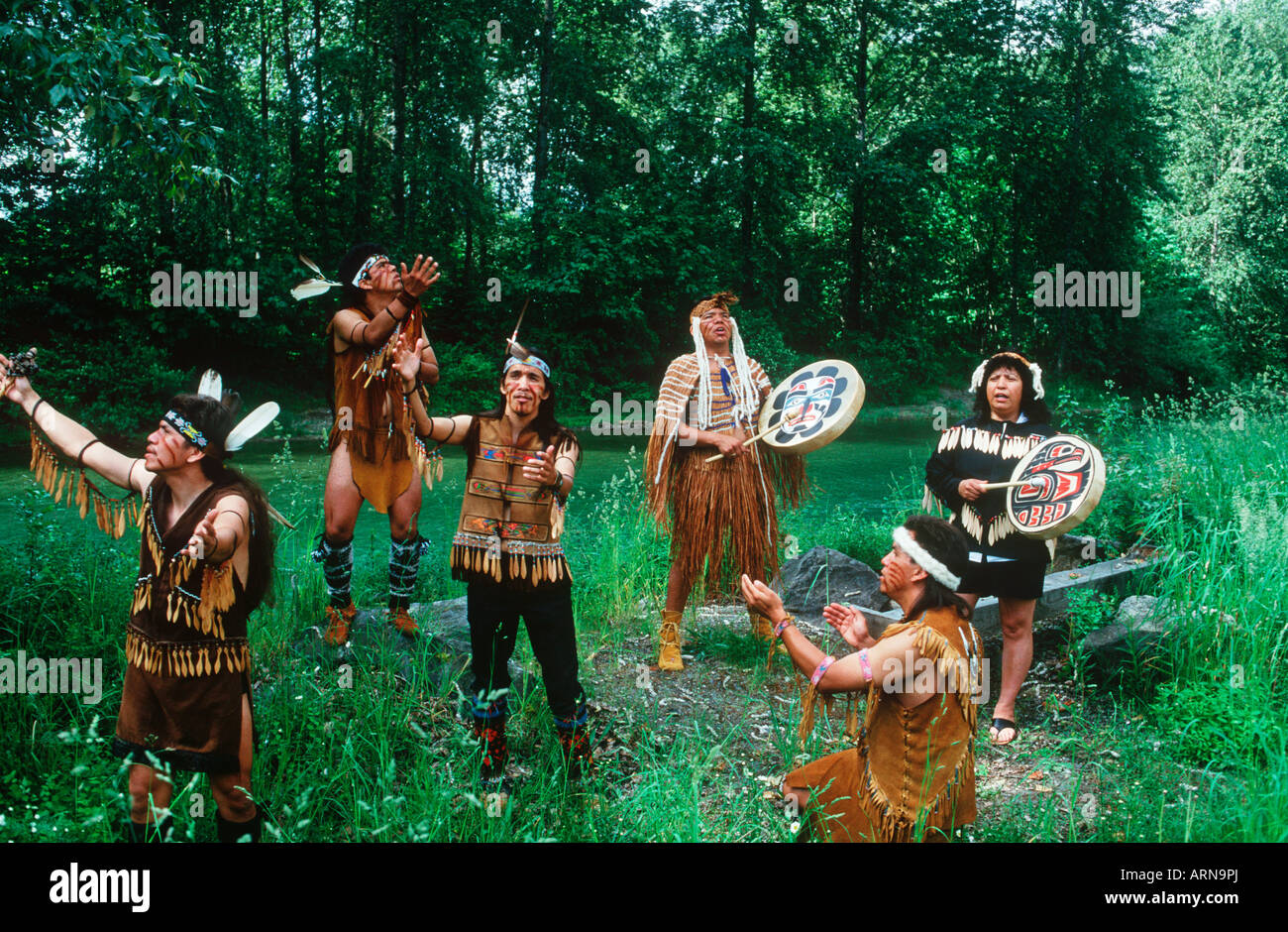 Coast salish hi-res stock photography and images - Alamy