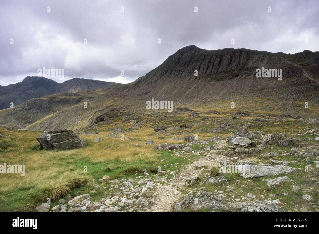 Bow fell hi-res stock photography and images - Alamy