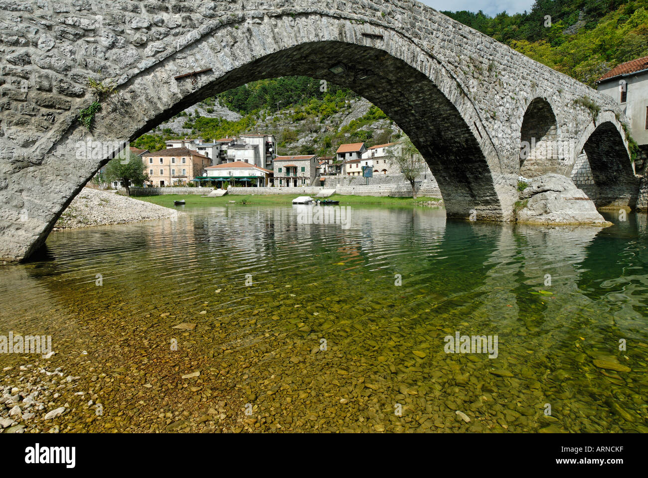 Historic stone bridge in Rijeka Crnojevica at Skutari lake, Montenegro Stock Photo - Alamy