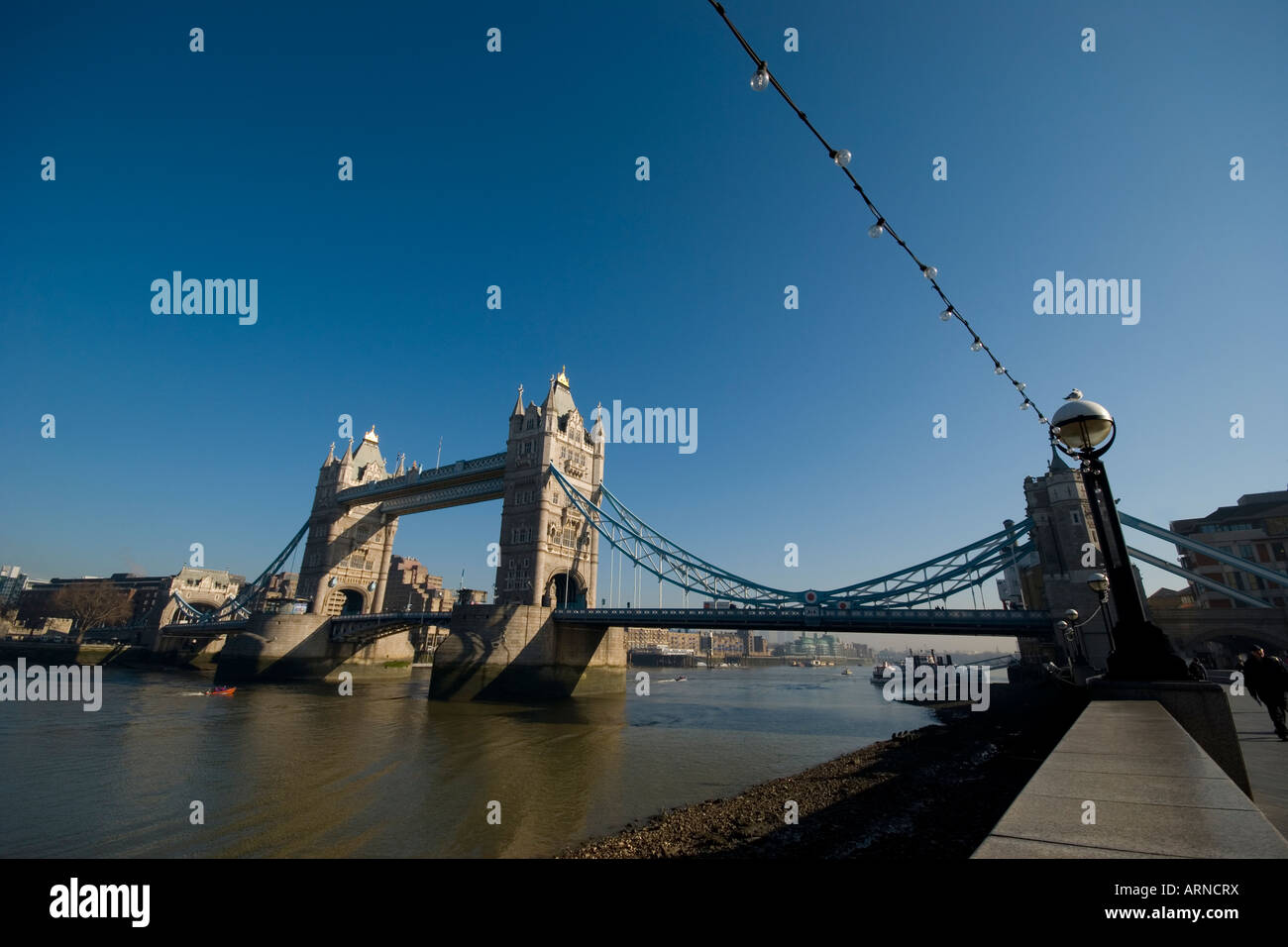 London bridge experience hi-res stock photography and images - Alamy