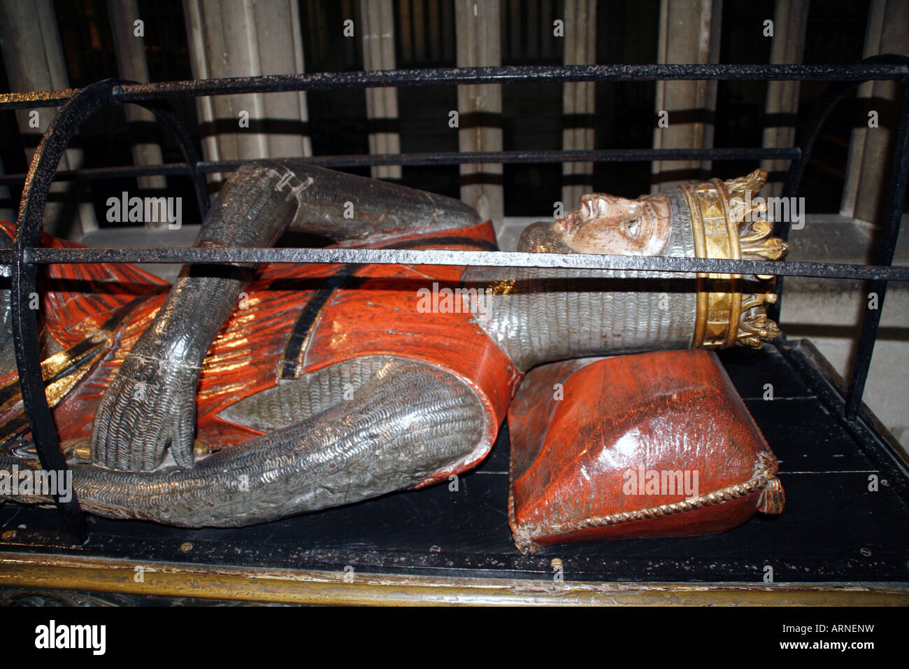 Tomb of English Knight, Gloucester Cathedral, England Stock Photo - Alamy