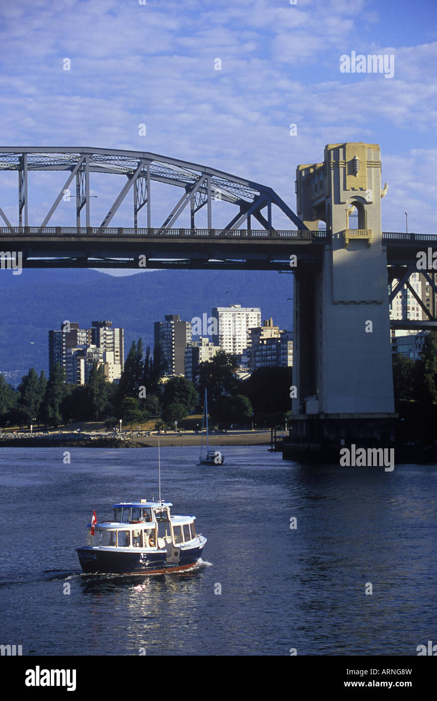 False creek ferry burrard bridge hi-res stock photography and images ...