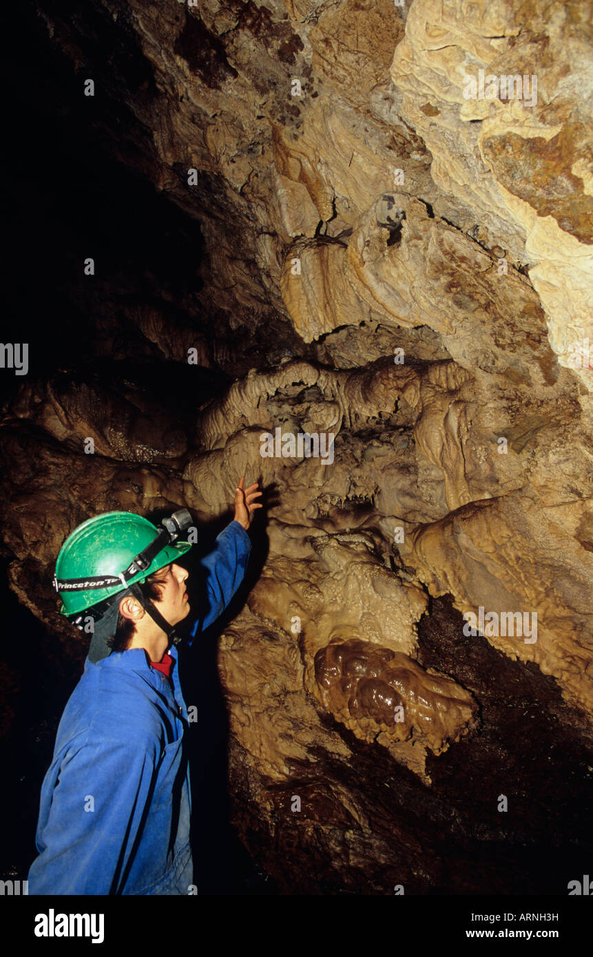 Horne Lake Caves, Limestone calcite, Vancouver Island, British Columbia ...