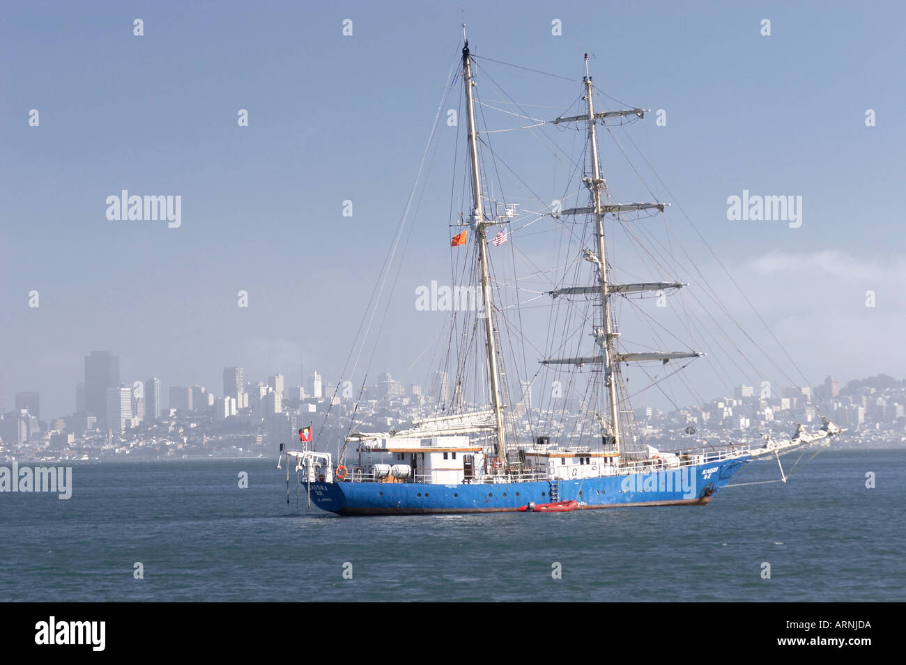 Sailing san francisco hi-res stock photography and images - Alamy