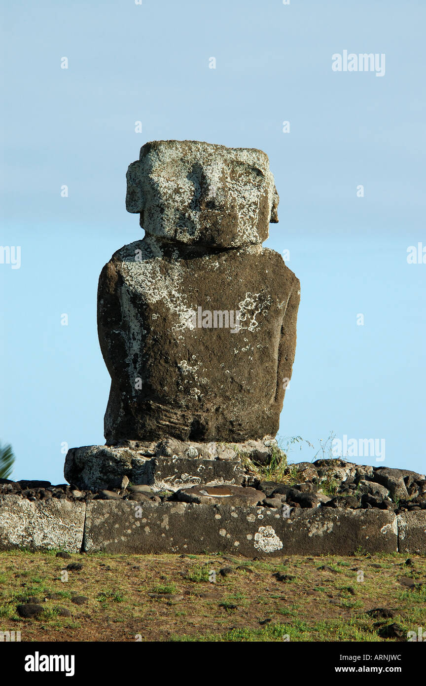 Moai ahu exotic hi-res stock photography and images - Alamy