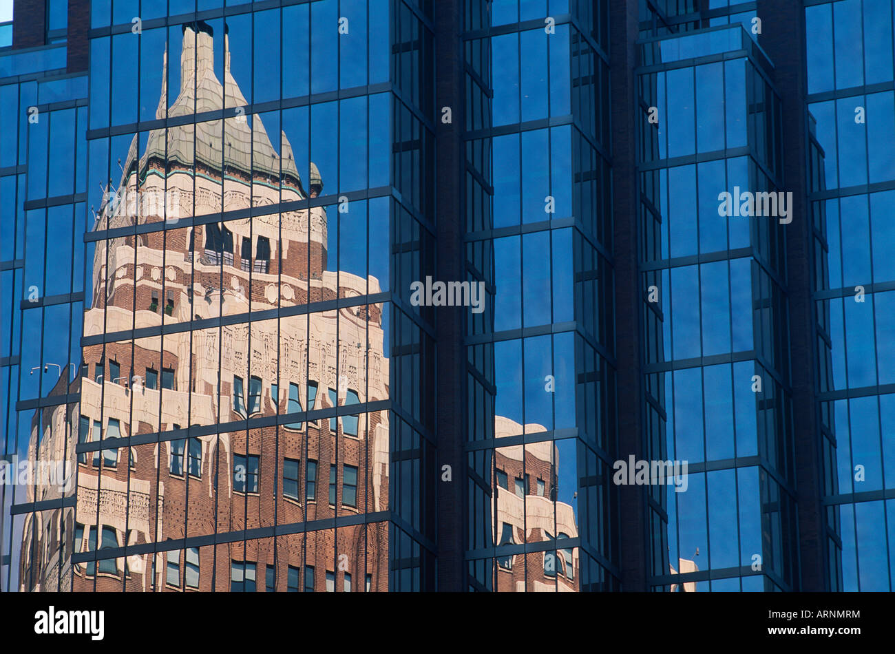 Vancouver skyscraper marine building High Resolution Stock Photography ...