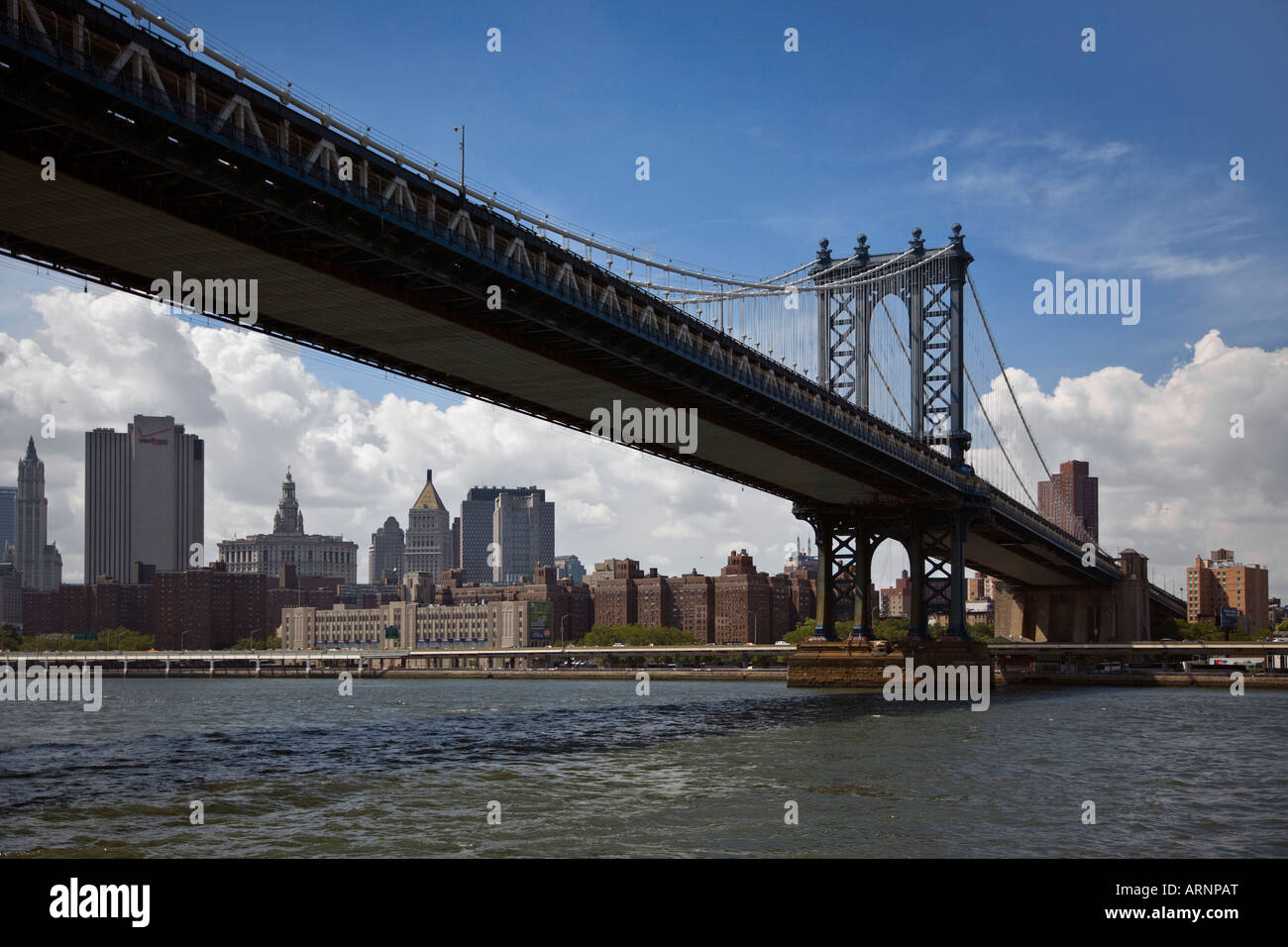Two tier bridge hi-res stock photography and images - Alamy