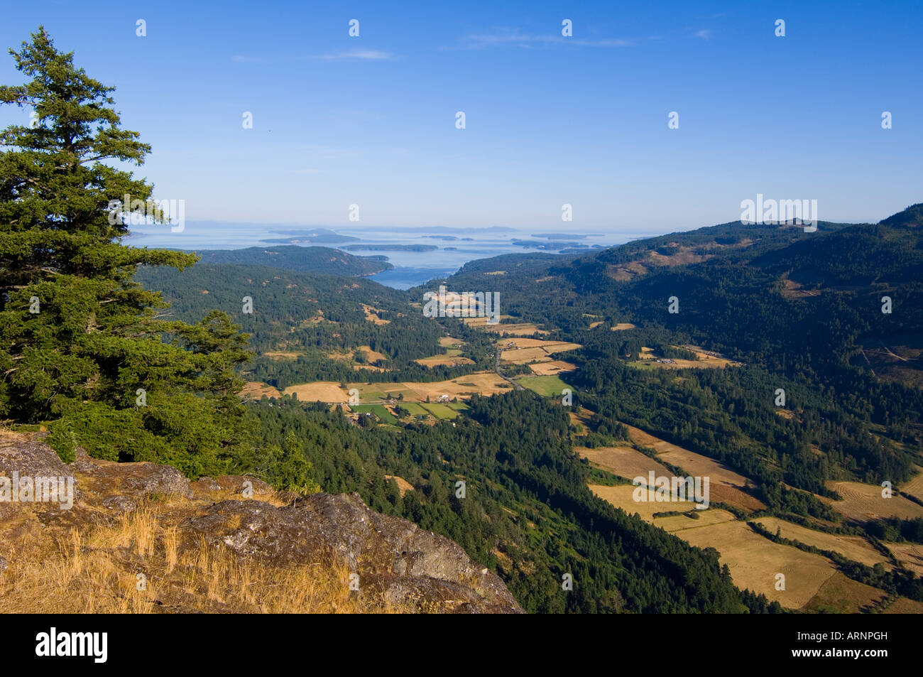 Salt spring island aerial hi-res stock photography and images - Alamy