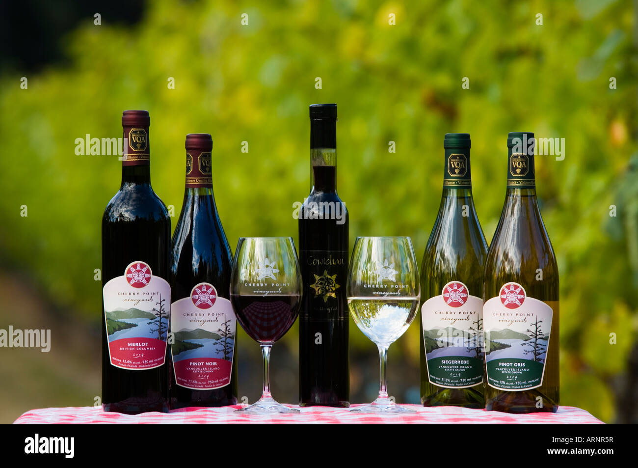 Canadian wine bottles hi-res stock photography and images - Alamy