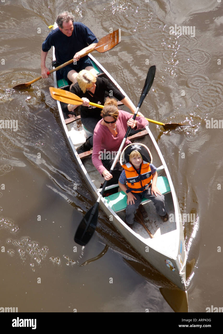Family Canoeing on River Wye at Brockweir Stock Photo - Alamy