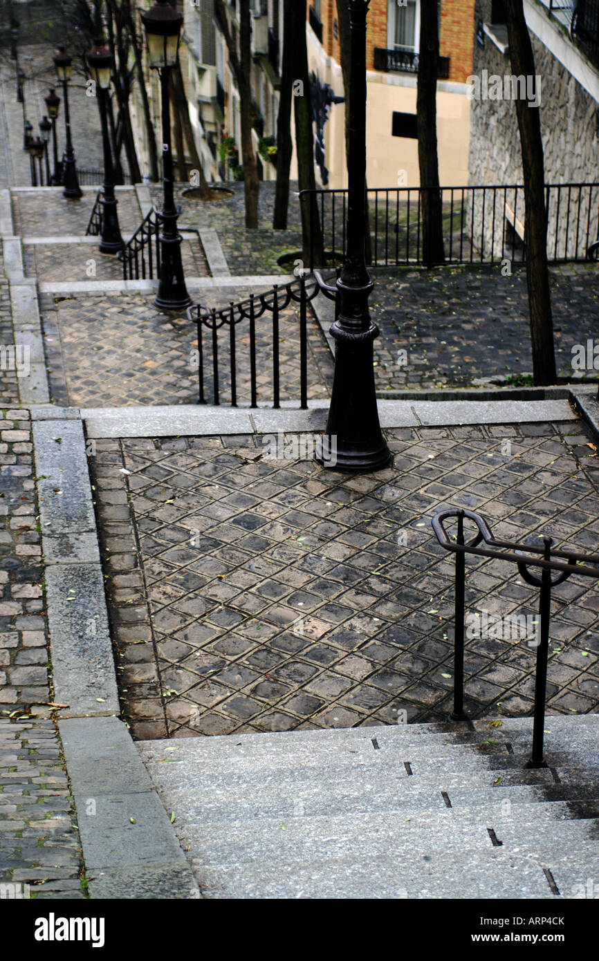 Steps leading down from the Basilica of Sacre Coeur into Montmartre ...