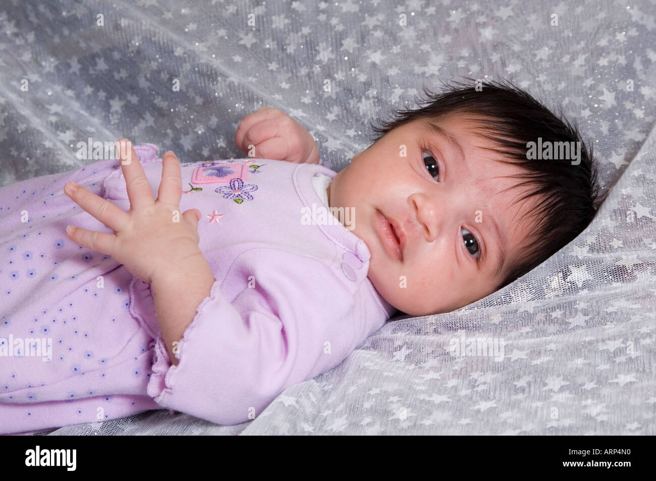 Pictures of newborn babies hi-res stock photography and images - Alamy