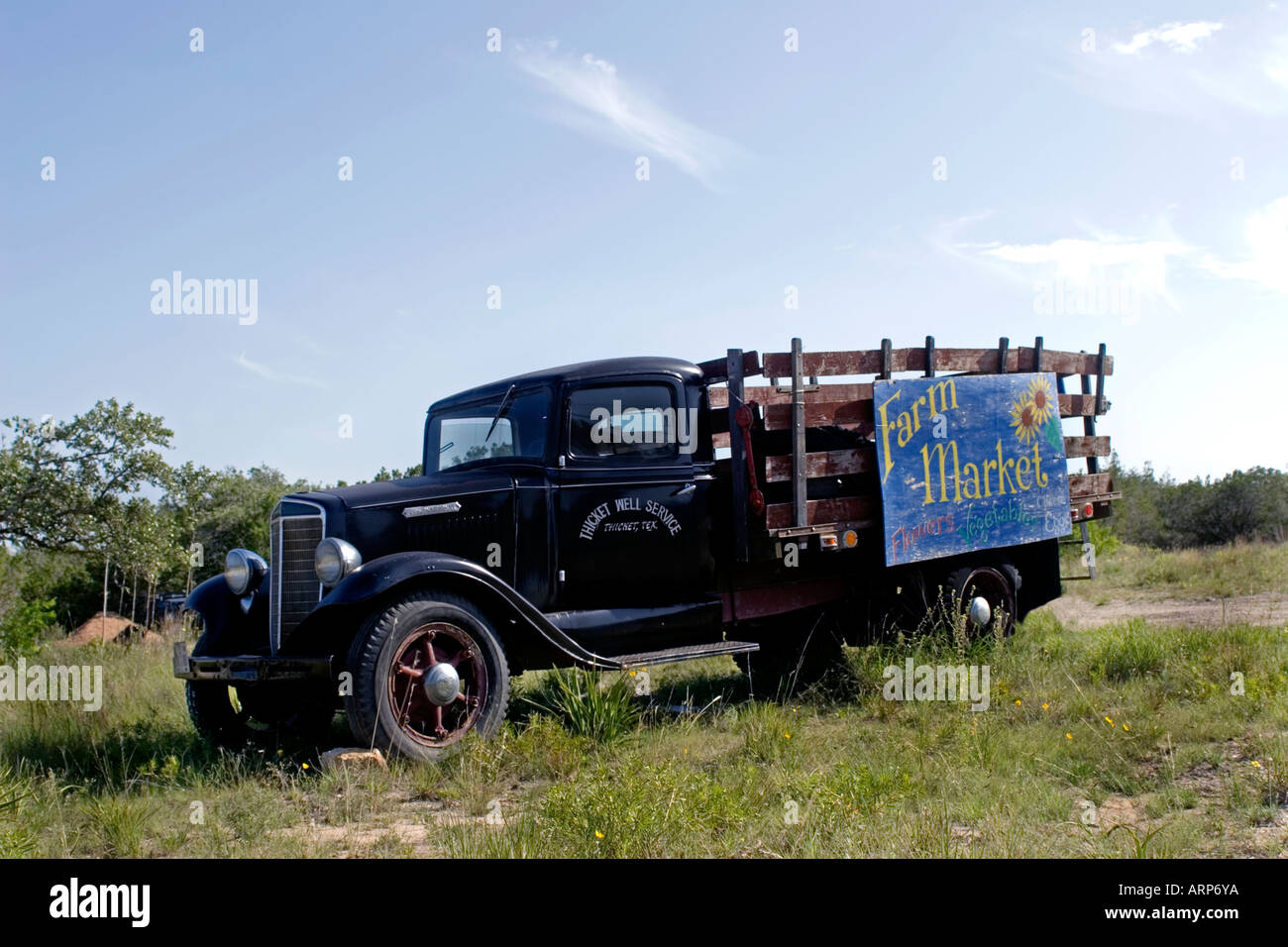 Old farmers truck hi-res stock photography and images - Alamy