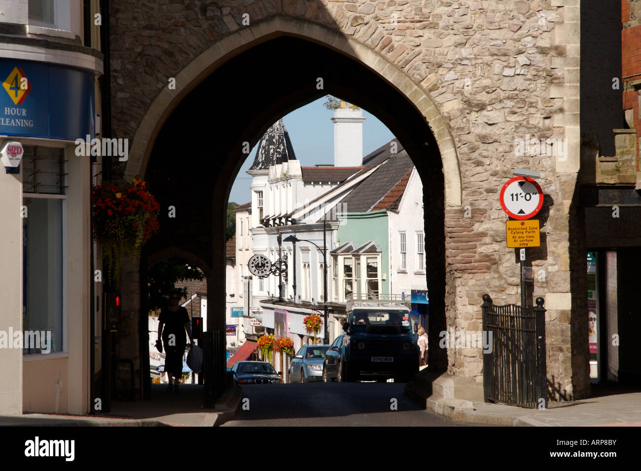 Gatehouse Town Walls High Street Chepstow Stock Photo - Alamy