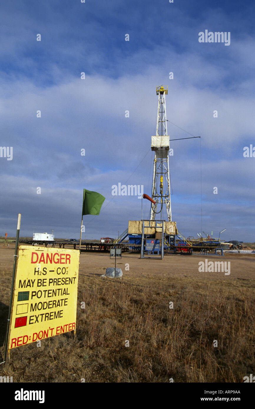Danger h2s gas hi-res stock photography and images - Alamy