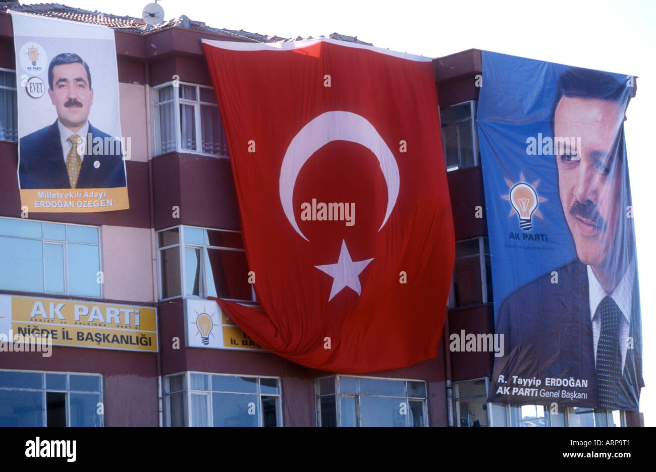 Turkish political candidate hi-res stock photography and images - Alamy