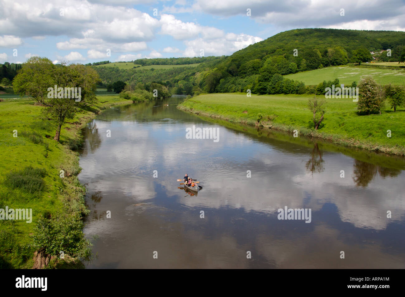 Family Canoeing on River Wye at Brockweir Stock Photo - Alamy