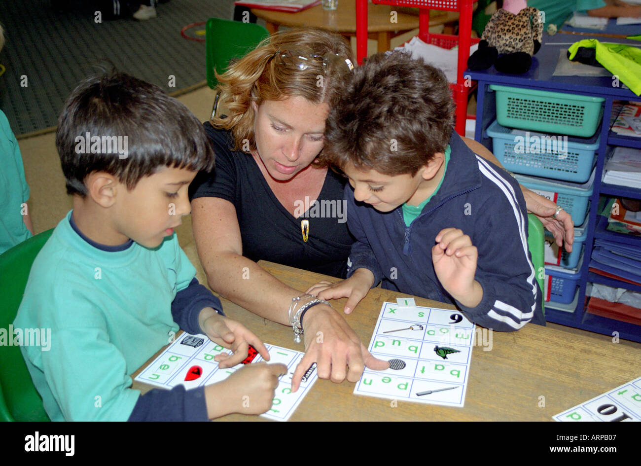 school children in class room Stock Photo - Alamy