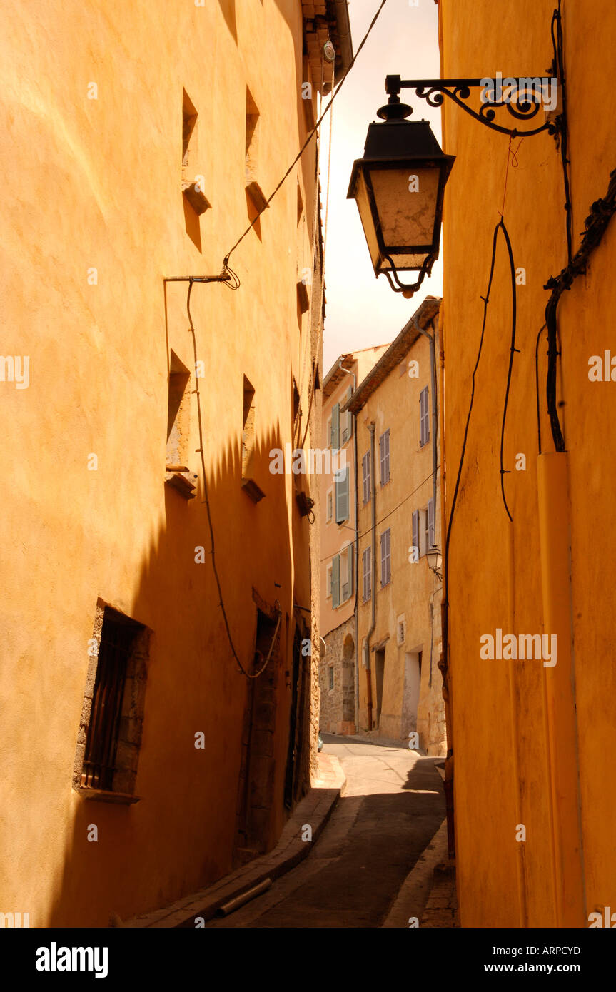 Lorgues hi-res stock photography and images - Alamy