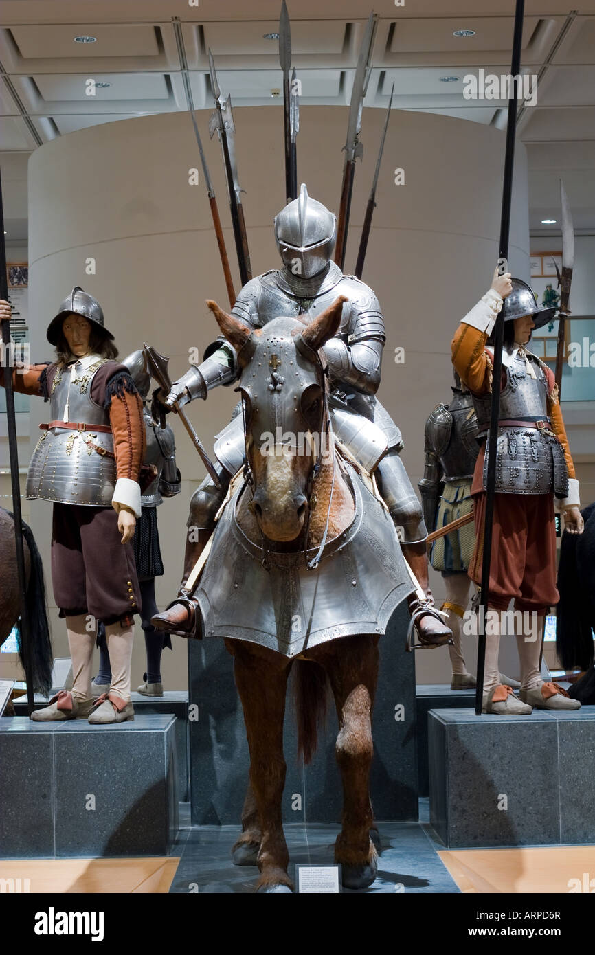 Medieval knight horse england hi-res stock photography and images - Alamy