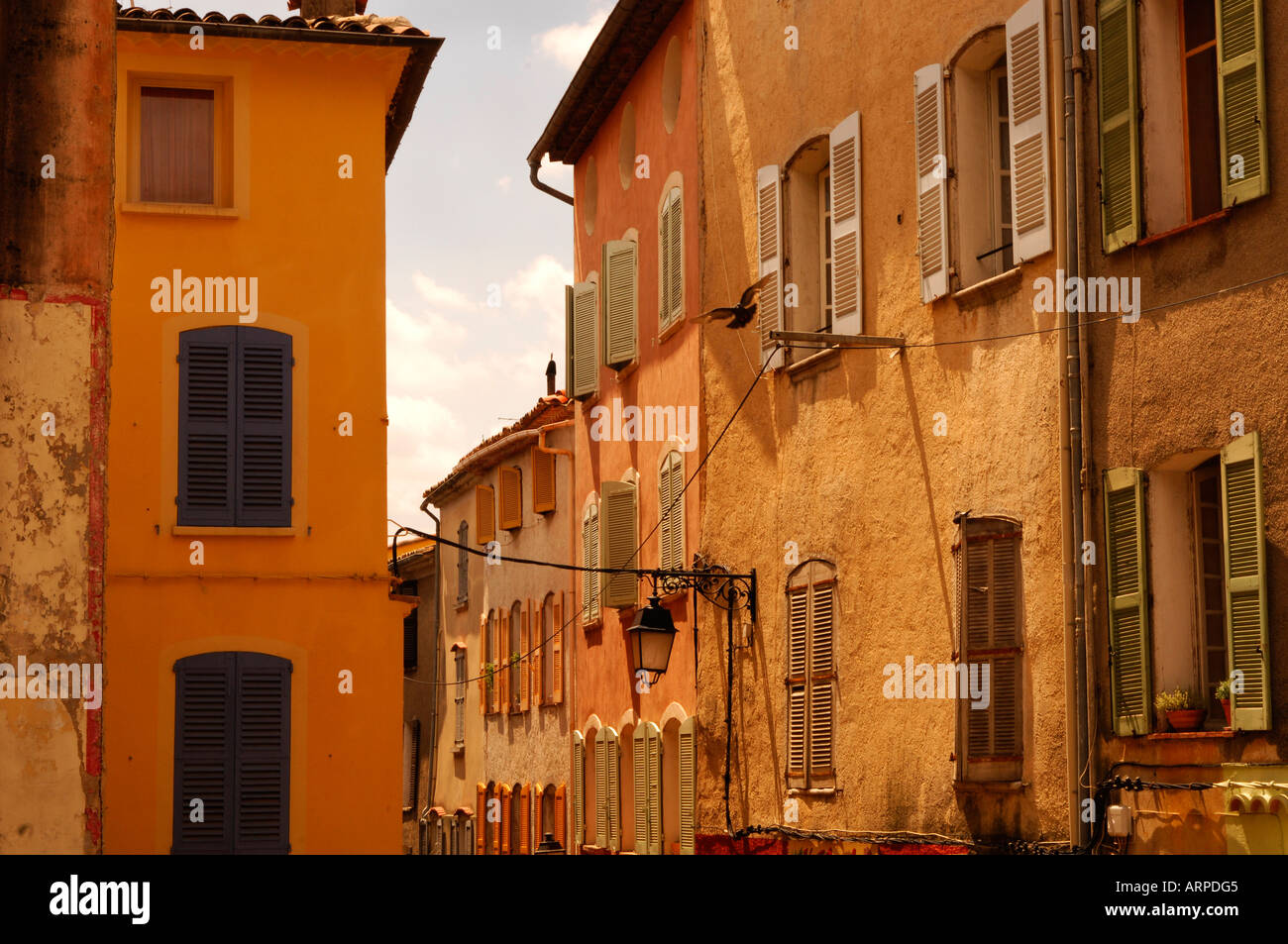 Lorgues hi-res stock photography and images - Alamy