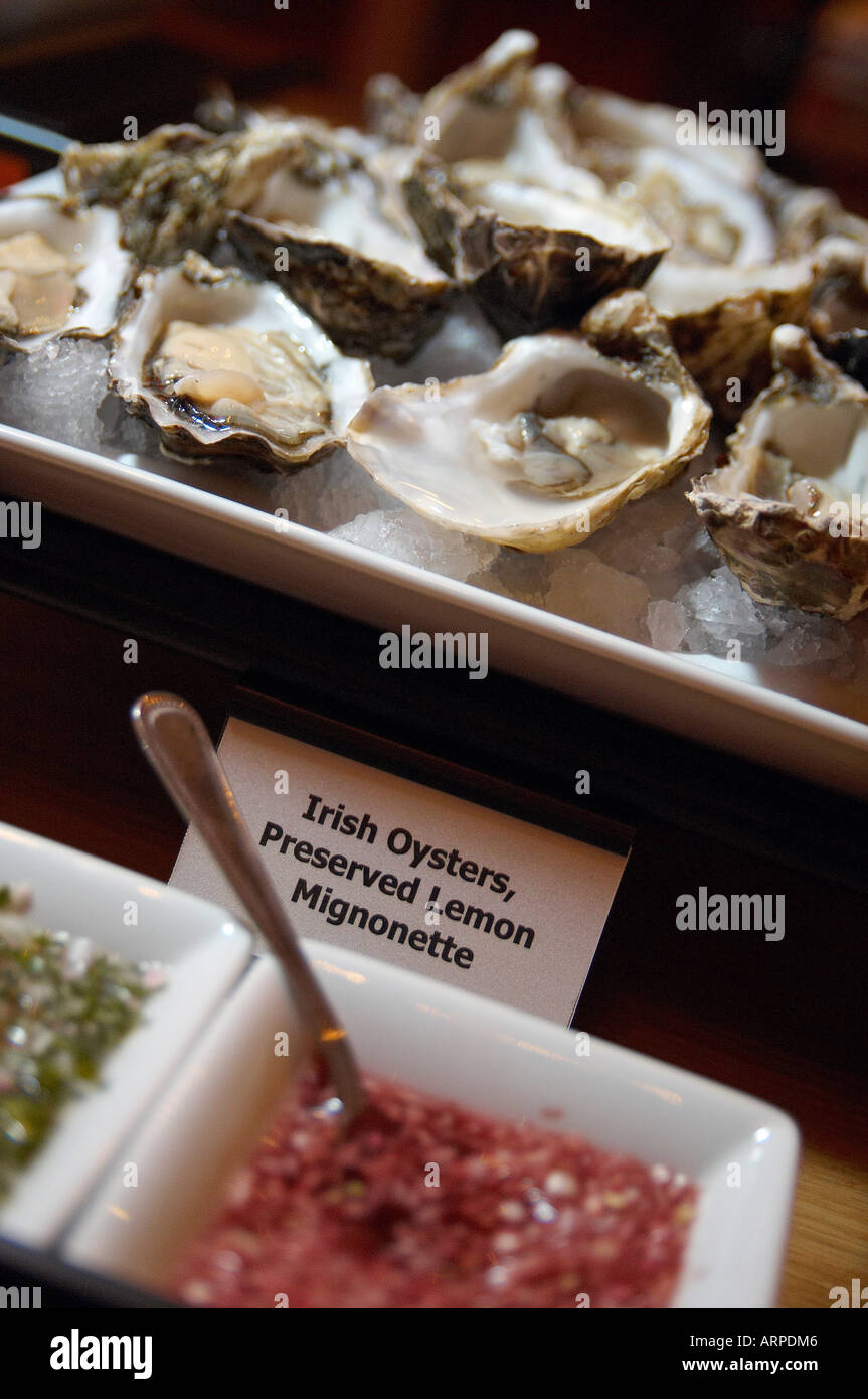 Irish oysters hi-res stock photography and images - Alamy