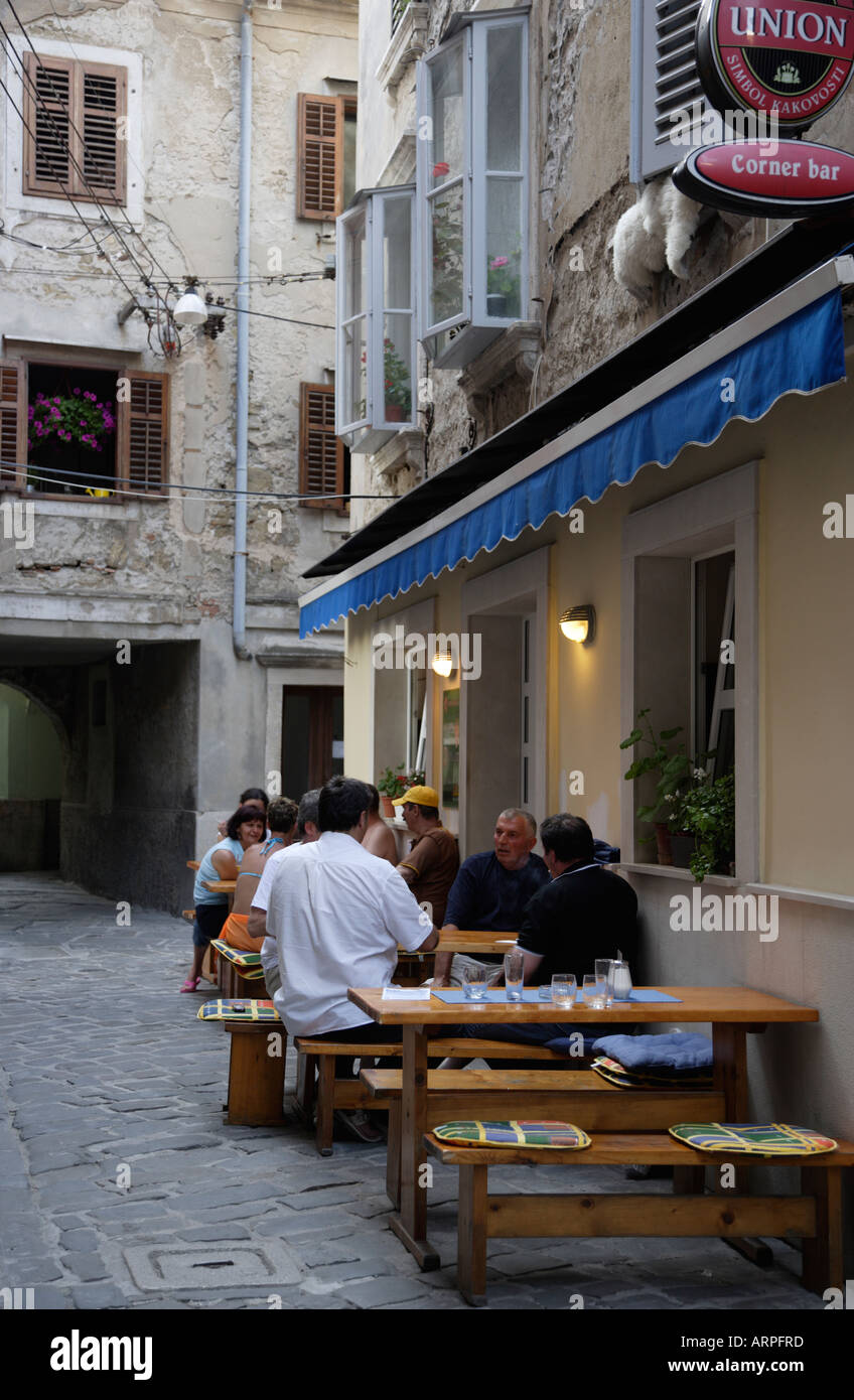 Sat in the corner hi-res stock photography and images - Alamy