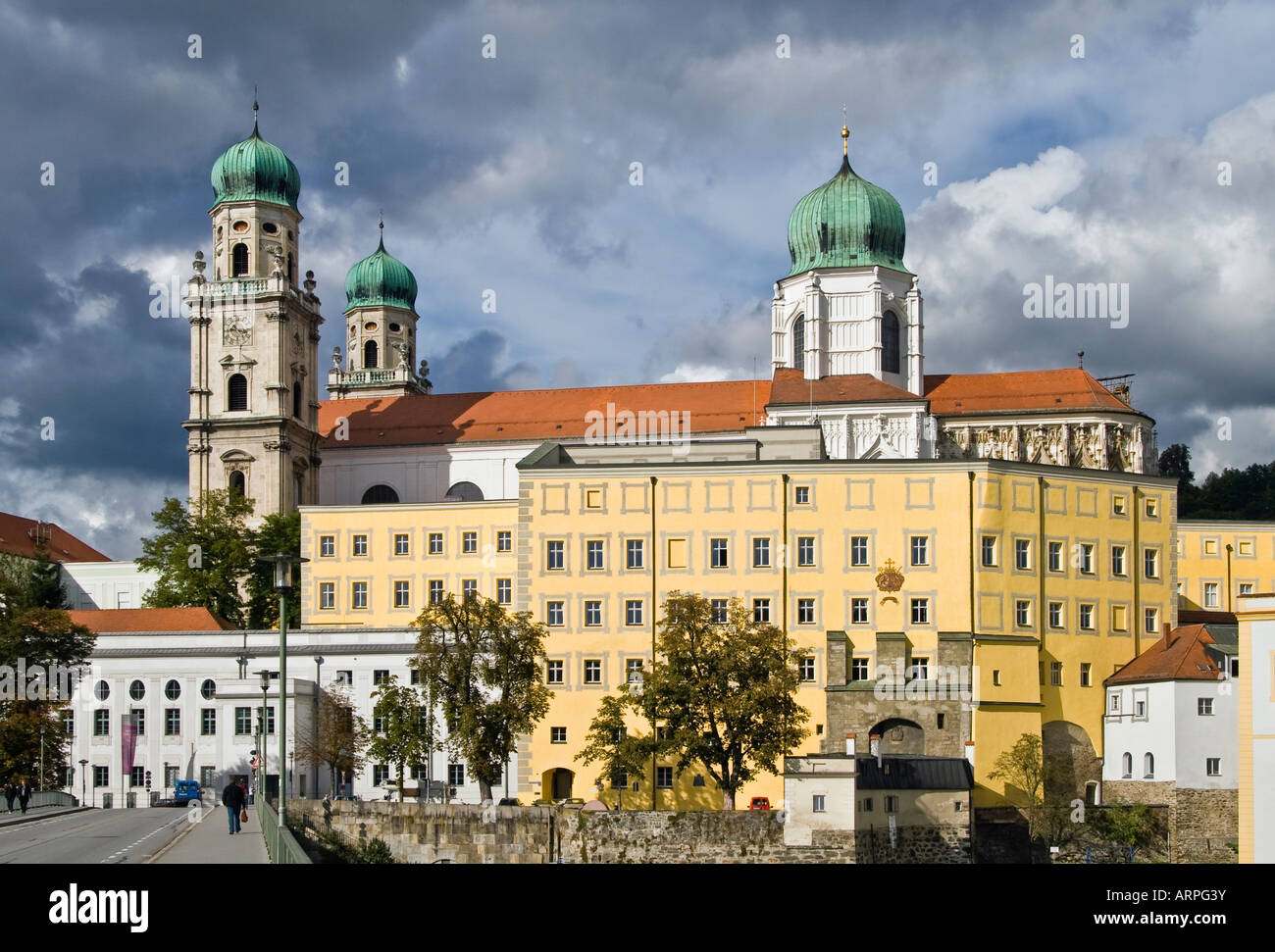 Bavarian style buildings hi-res stock photography and images - Alamy